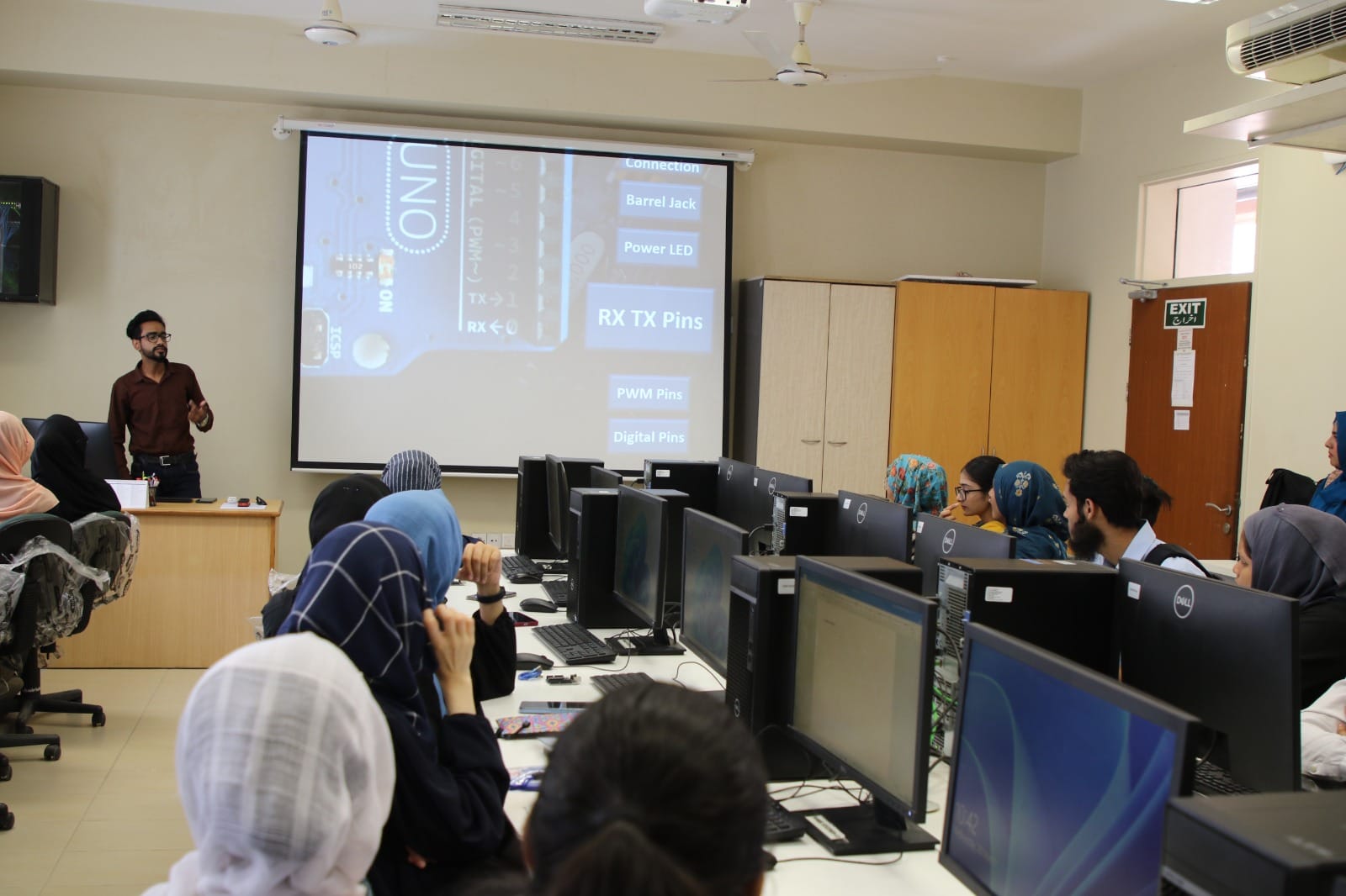 Hands-on Workshops on Arduino