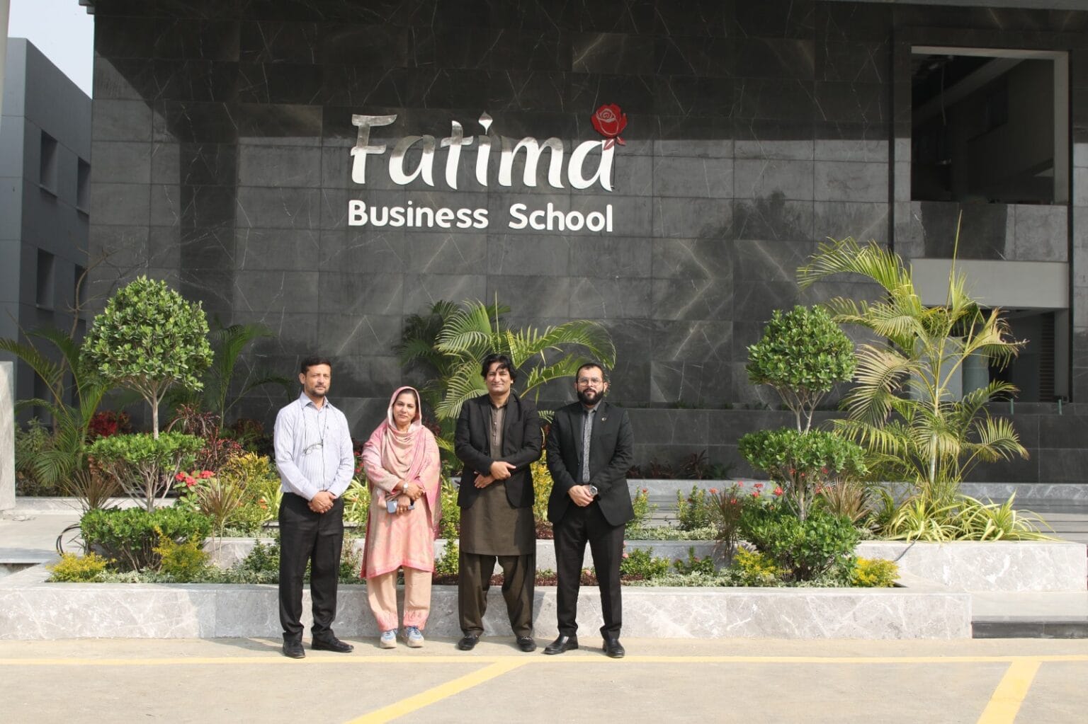 Mr. Shakir Ali visits Fatima Business School - Salim Habib University